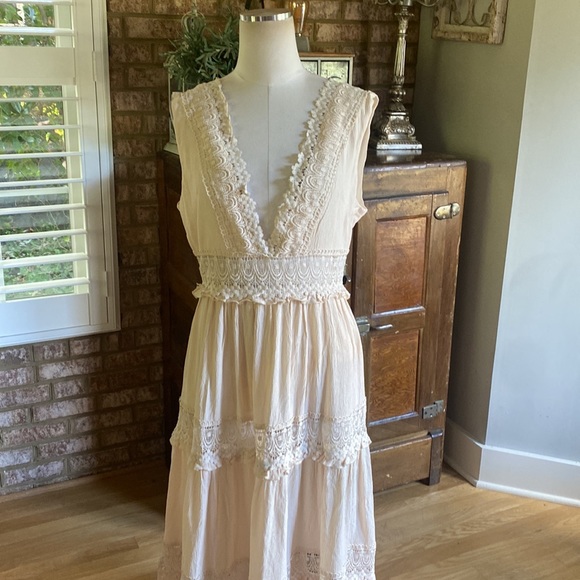 Mable | Dresses | Mable Cream Boho Sleeveless Tiered Dress Large ...
